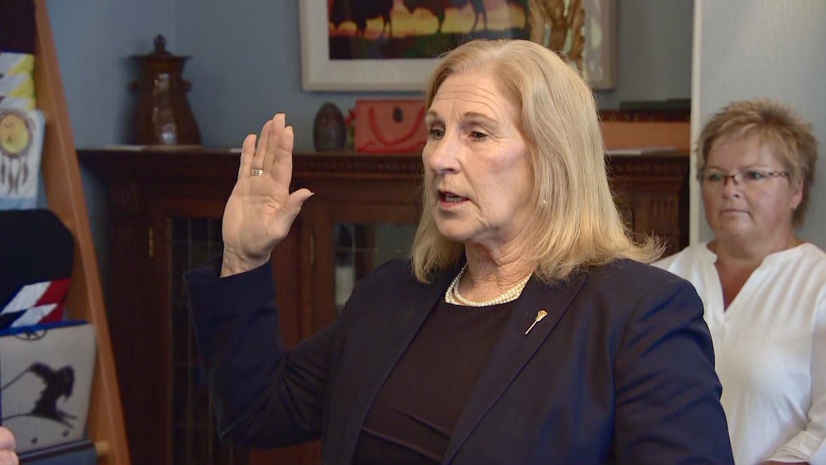 Colleen Young devient la nouvelle ministre de l’Enseignement supérieur ...