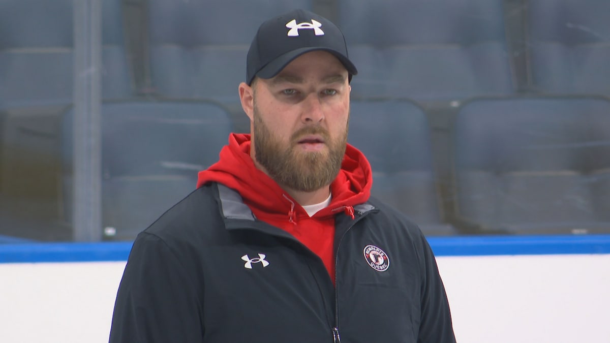 David Savard aidera de jeunes joueurs des Remparts | Le téléjournal Québec