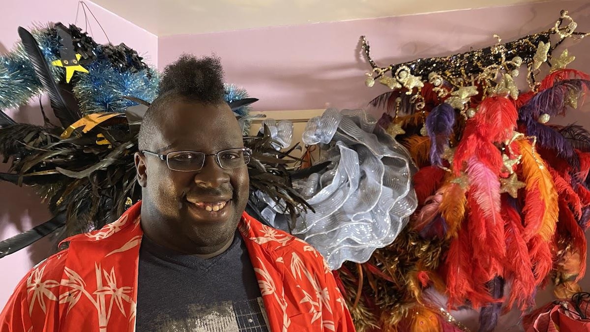 Rencontre avec Drag Queen Océane Aqua-Black | Le téléjournal Québec