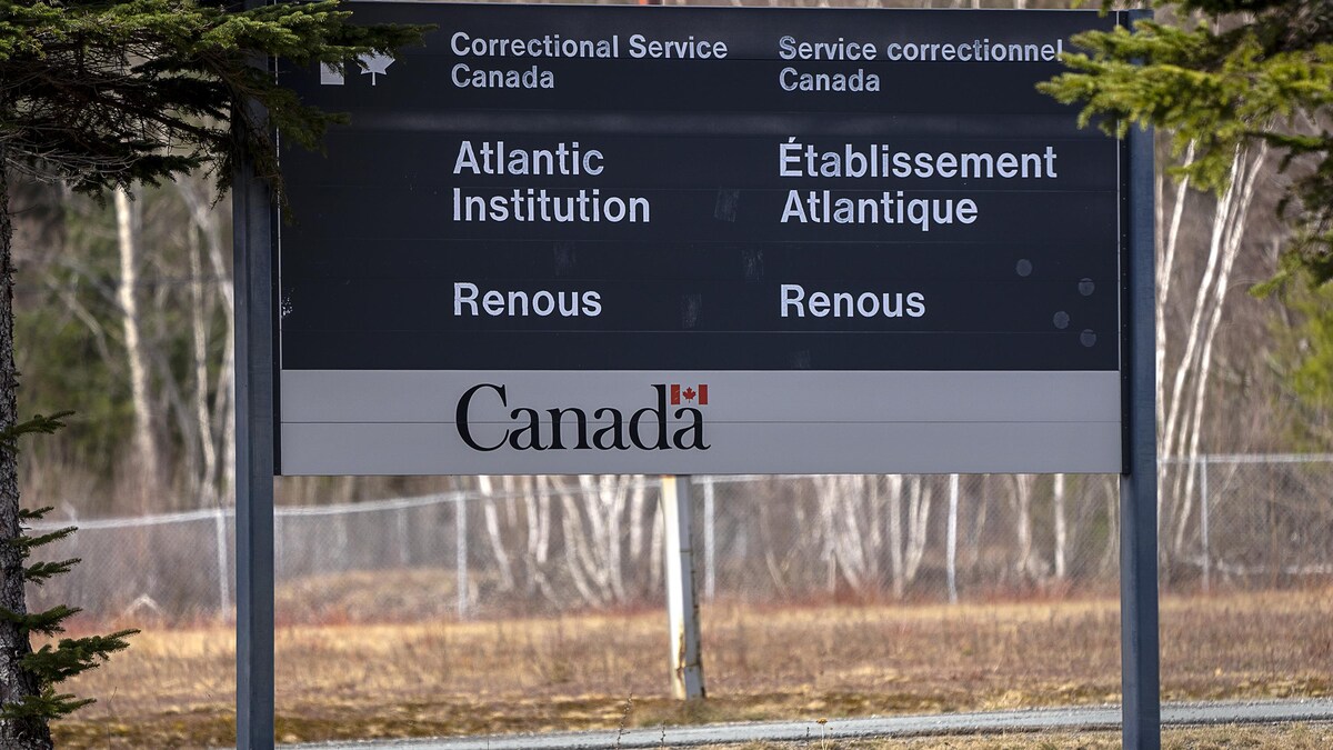 Le meurtrier Justin Bourque accusé d’avoir agressé un autre détenu en ...