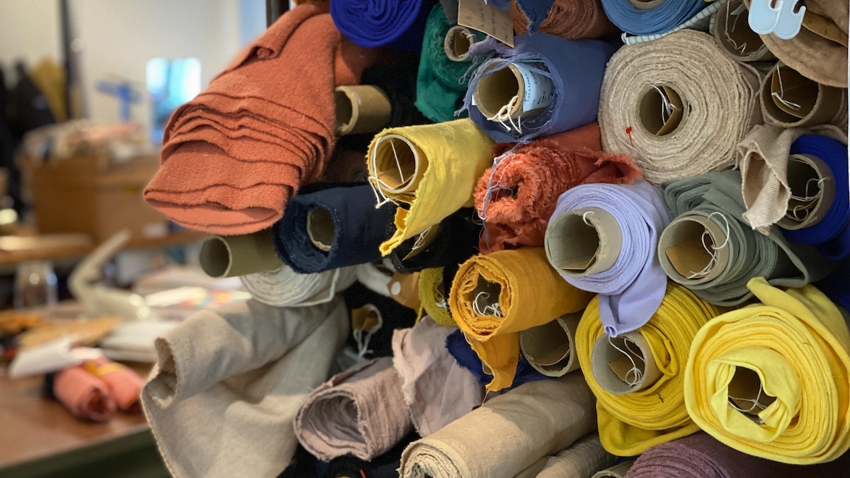 L'entreprise familiale Dial textile ferme après 45 ans | Le téléjournal ...