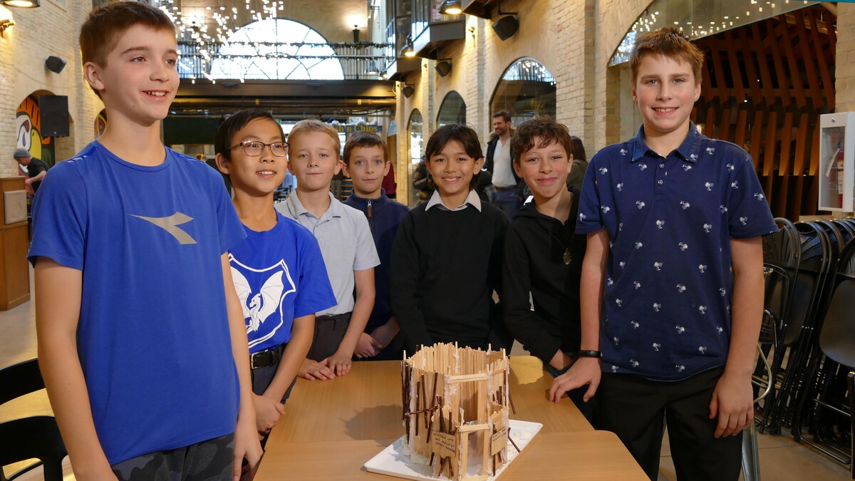 Retour des huttes à la Fourche : Saint-Avila vainqueur | Le téléjournal ...