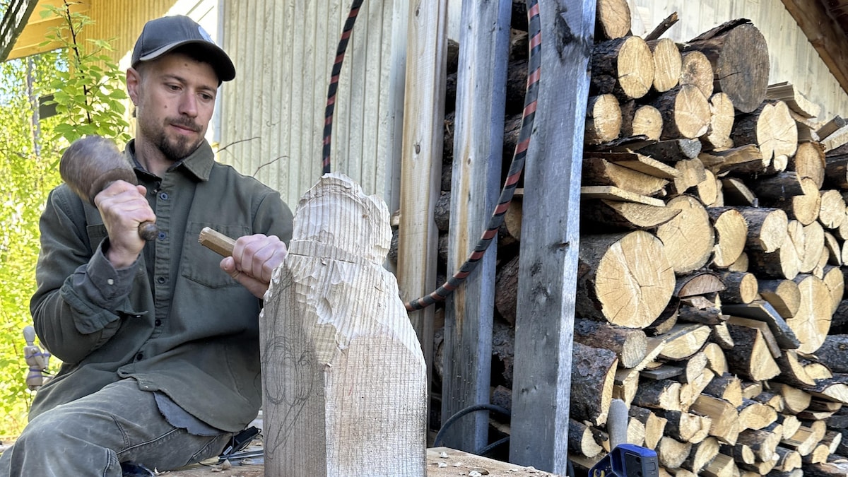 Joshua Lesage : sculpter l'âme du bois | Connexion