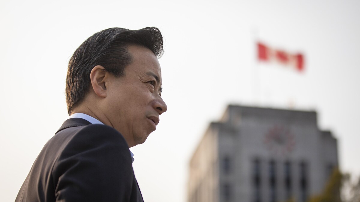 Ken Sim assermenté | Le téléjournal Colombie-Britannique