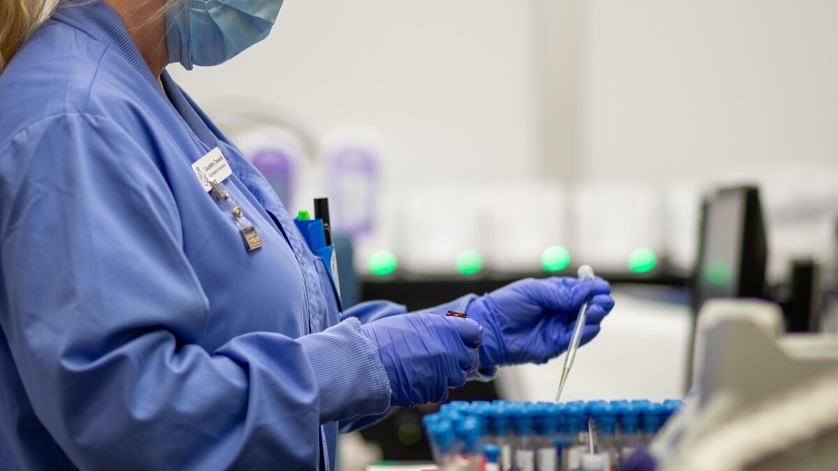 Centralisations des tests en laboratoire : un bon nombre doit rester ...