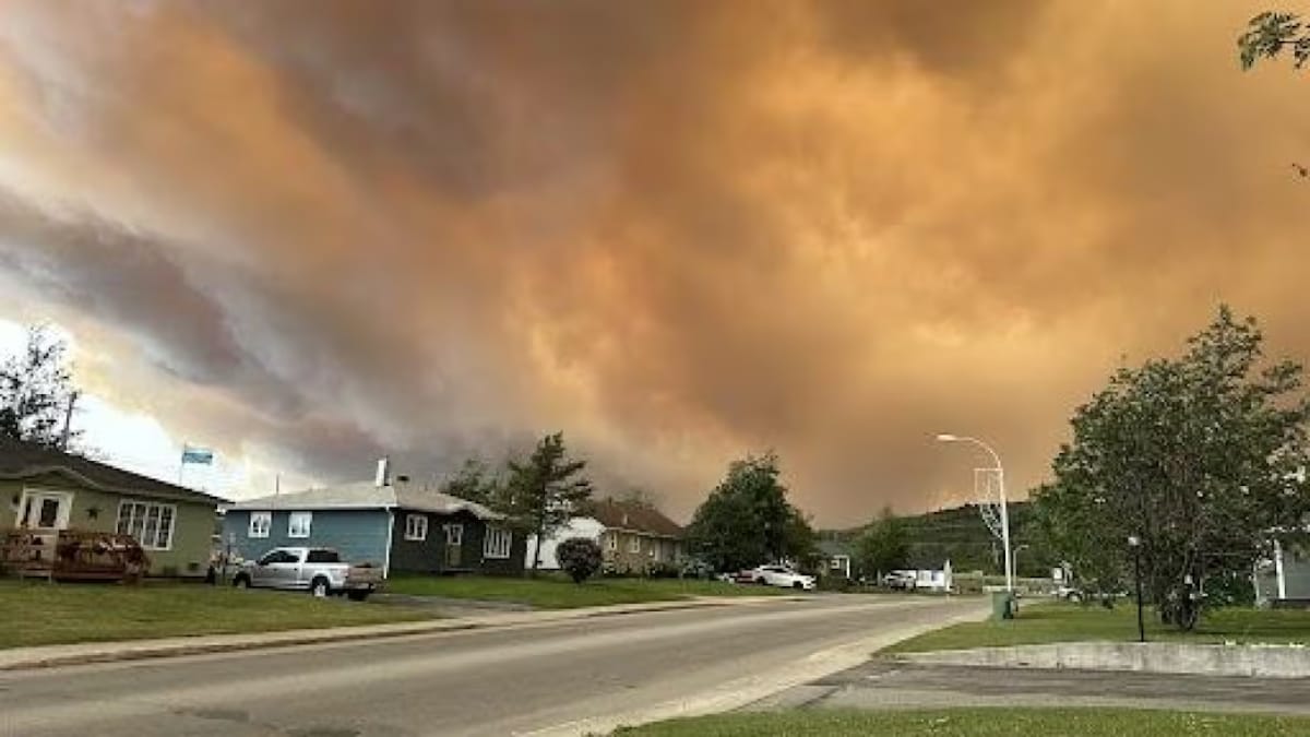 Feux de forêt : les résidents de Fermont sur le qui-vive | Le ...