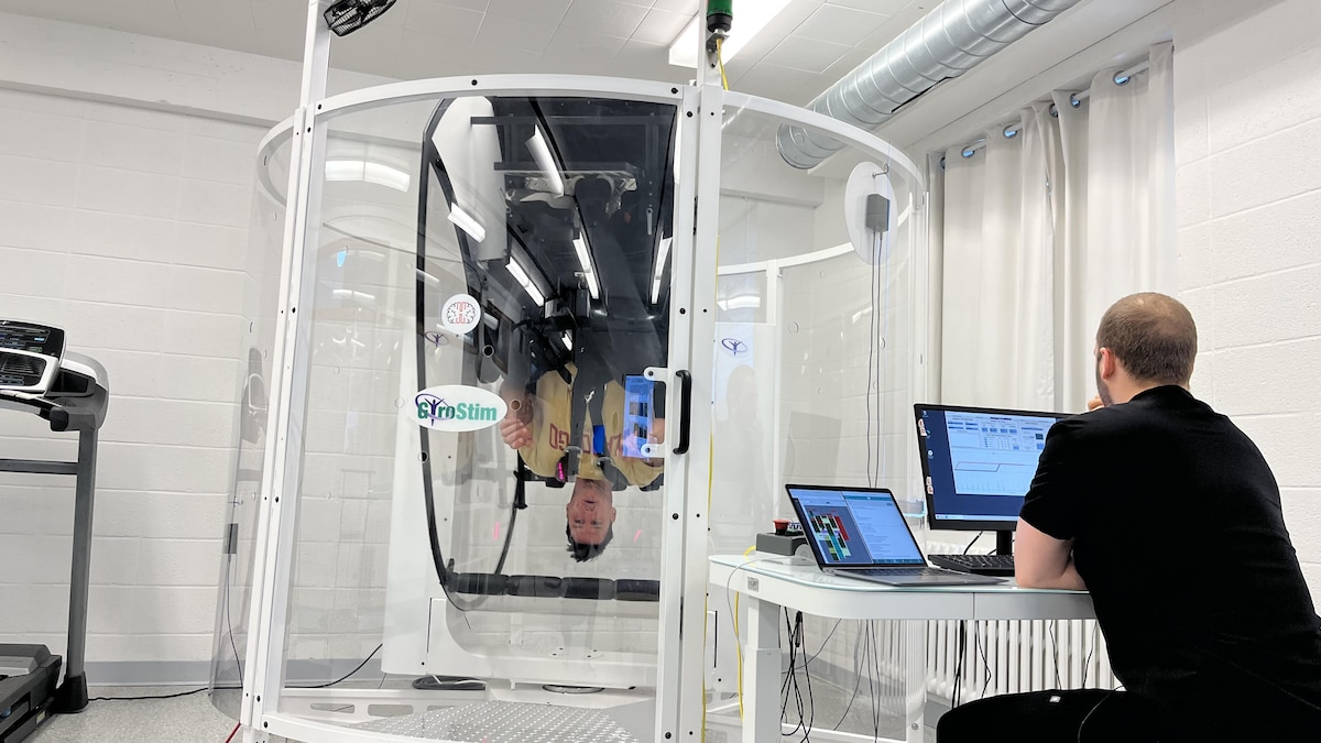 Une nouvelle technologie pour soigner les commotions cérébrales | Le ...