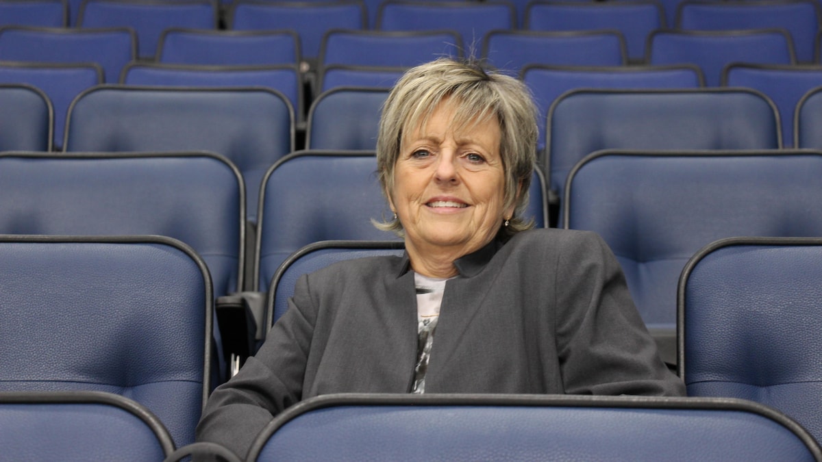 40 ans dans le monde du hockey | Le téléjournal Québec