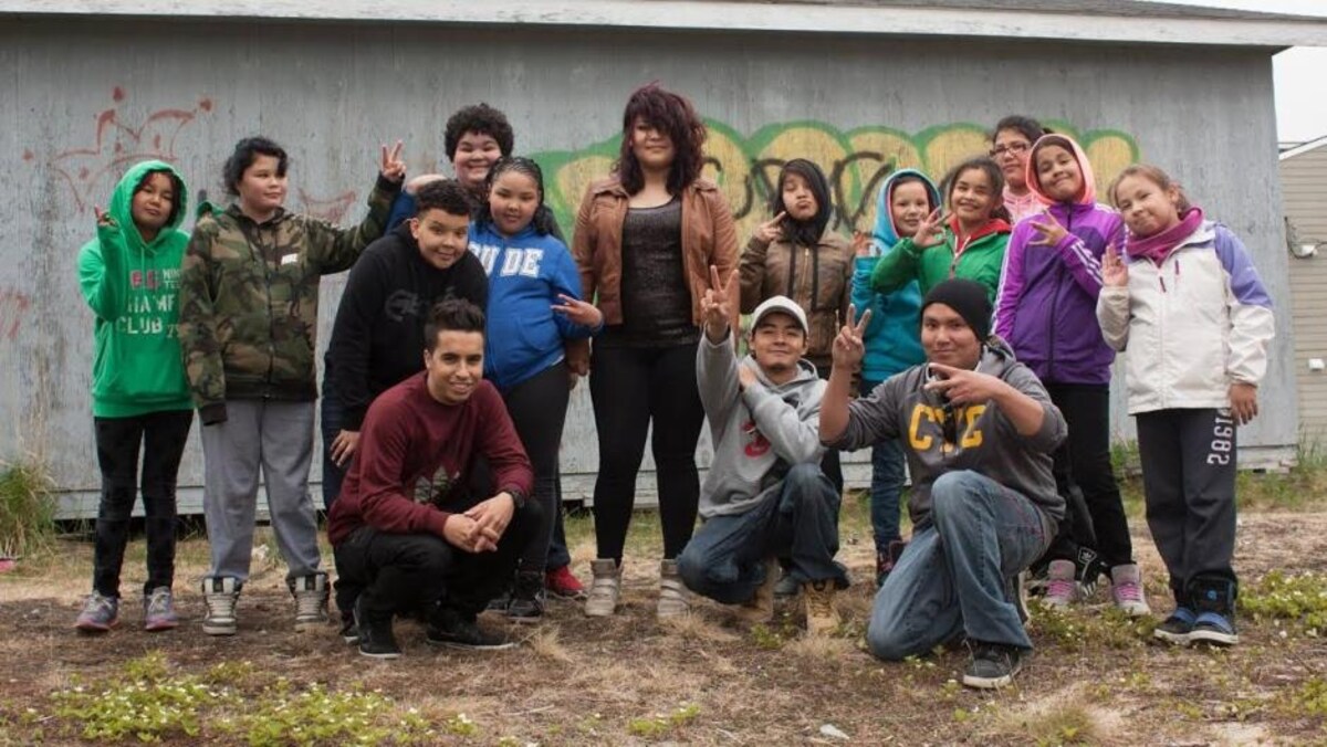 mâmawi musique avec Moe Clark | Espaces autochtones | Radio-Canada ...