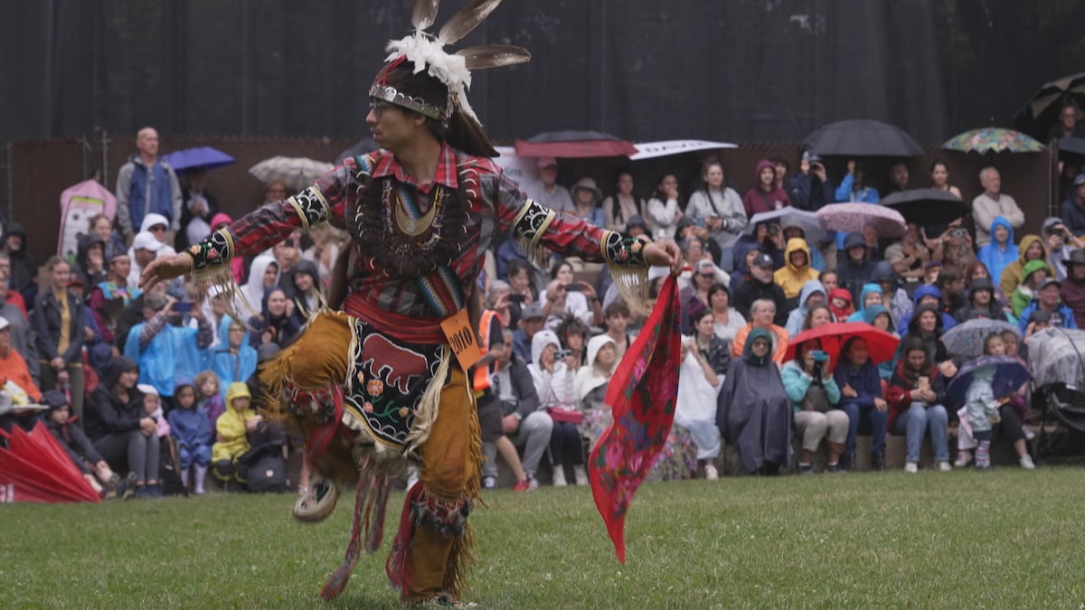 La saison des pow-wow | Le téléjournal Québec