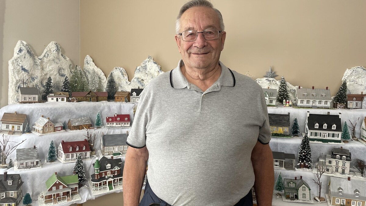 De petites maisons féériques pour fêter Noël | Le téléjournal Québec
