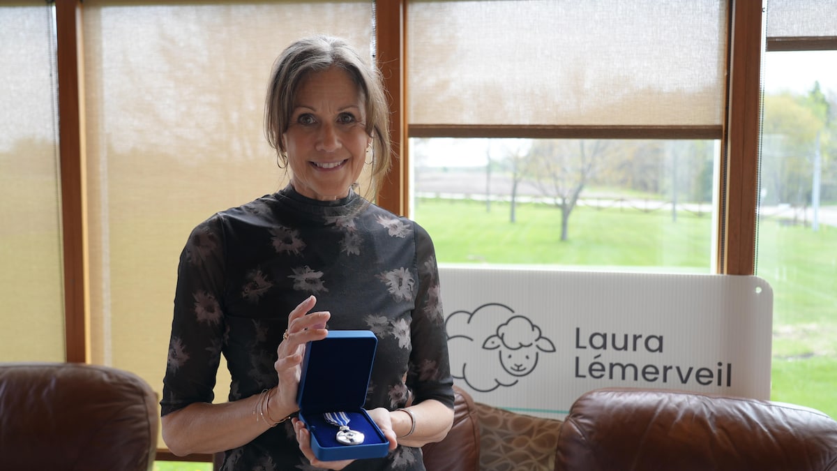 La fondatrice de Laura Lémerveil récompensée | Le téléjournal Québec