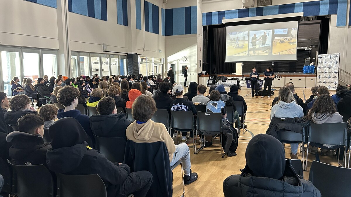 Un programme scolaire pour découvrir le métier de policier | Le ...