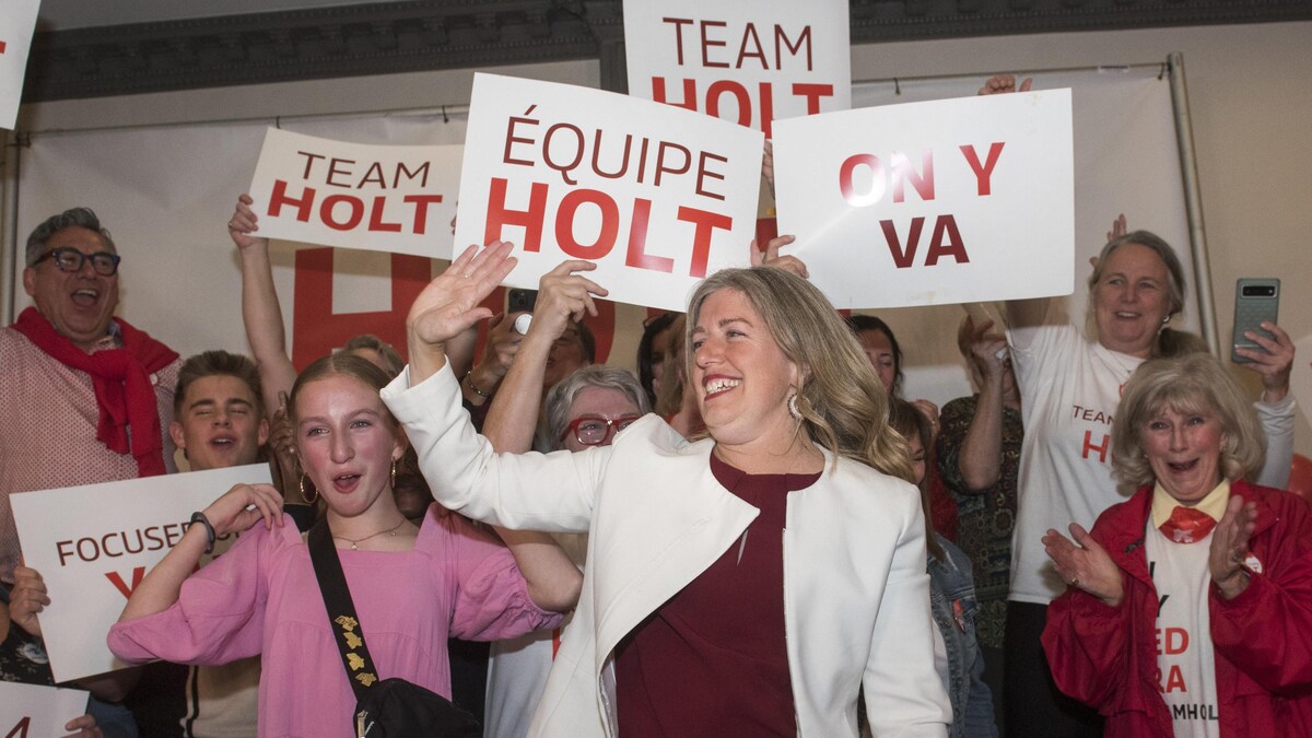 Susan Holt marque l'histoire en devenant la première femme élue à la ...