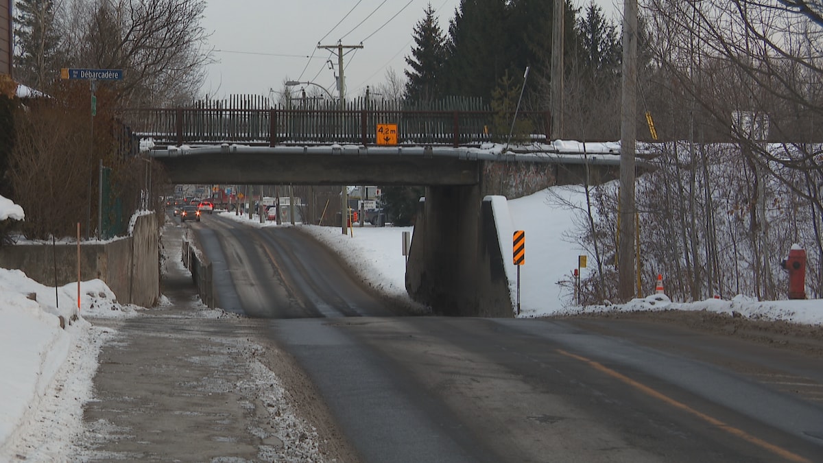 Un viaduc en mauvais état inquiète à Lévis | Le téléjournal Québec