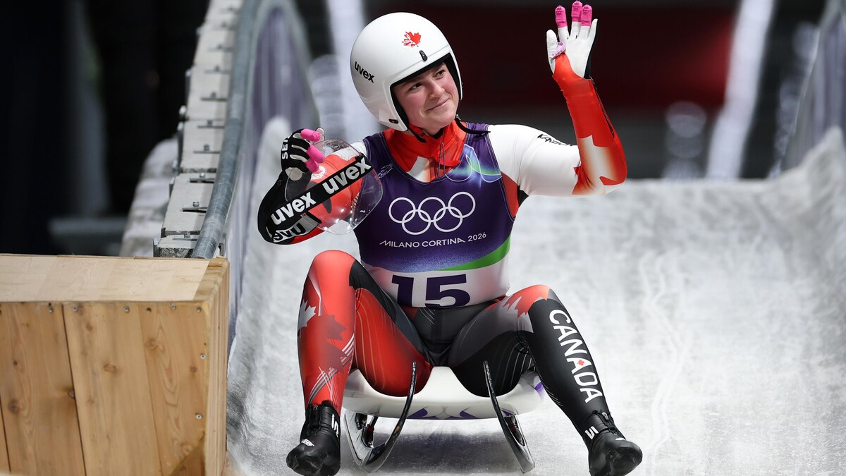 Embyr-Lee Susko fait belle figure à la luge et termine 15e | ICI Télé ...