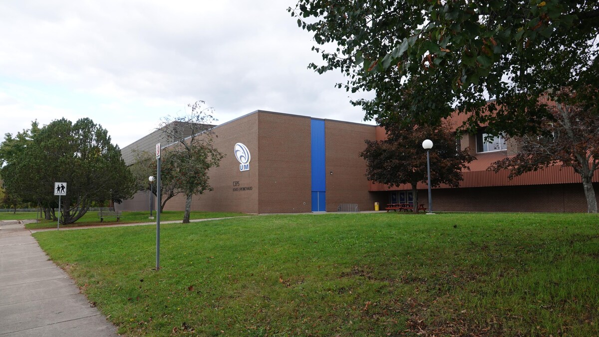 L'U. de Moncton présente les plans de modernisation de ses ...