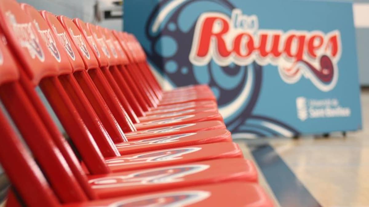 Du sang neuf chez les Rouges de l'Université de Saint-Boniface | Le ...