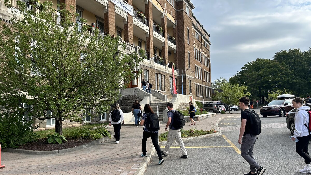 Rentrée scolaire dans les cégeps | Le téléjournal Est-du-Québec
