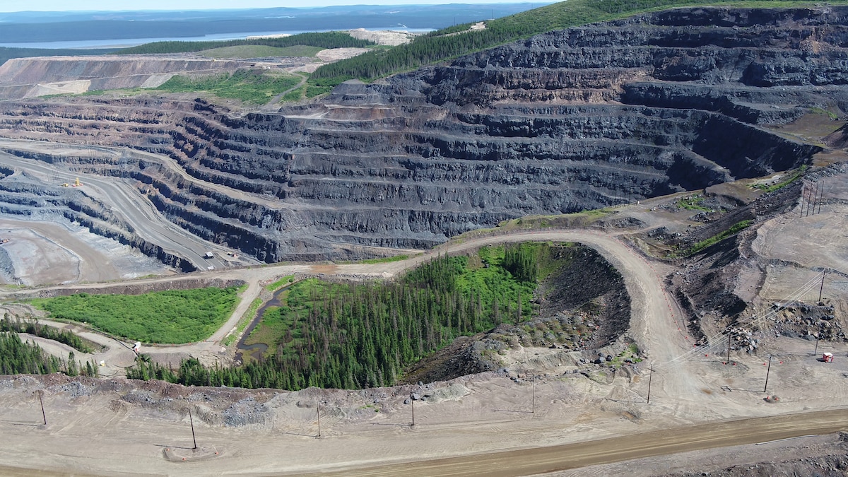 Ottawa veut aider l'industrie minière du Labrador à s'électrifier | Le ...