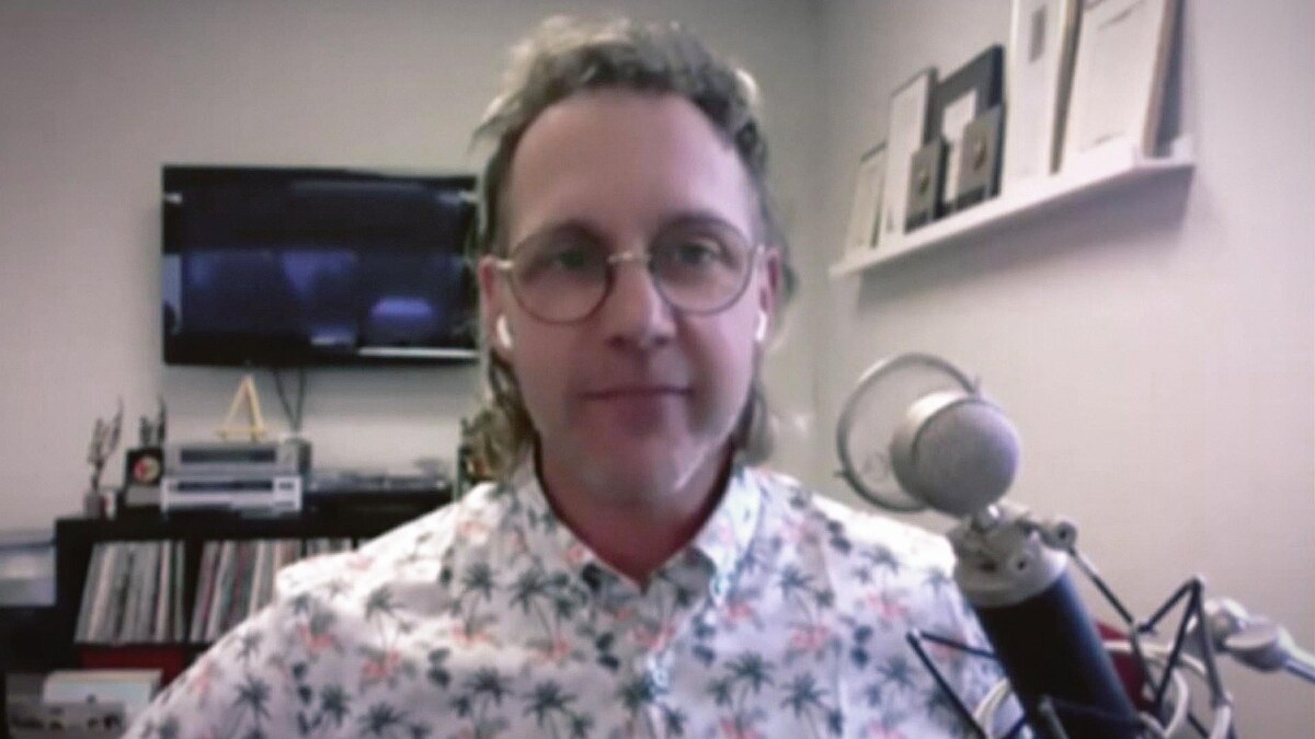 Un nouvel album sur fond de controverse | Le téléjournal Ottawa-Gatineau