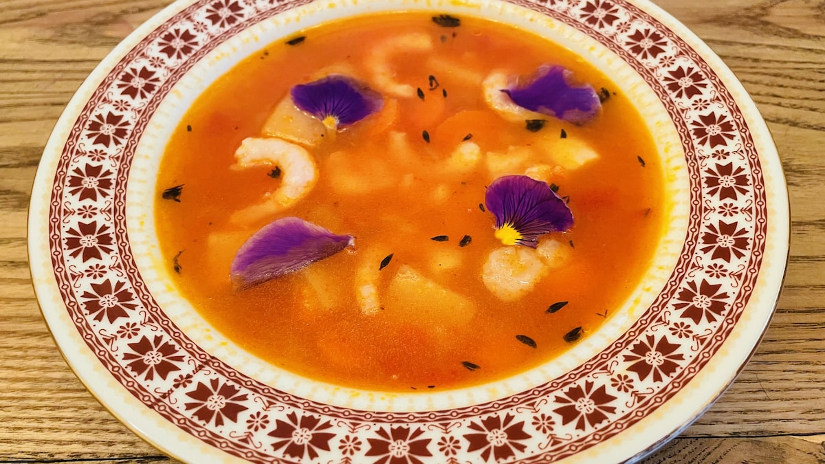 Soupe au poisson et aux crevettes | Mordu