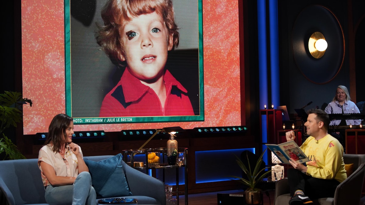 Hommage à la tache de naissance disparue de Julie Le Breton | ICI Télé ...