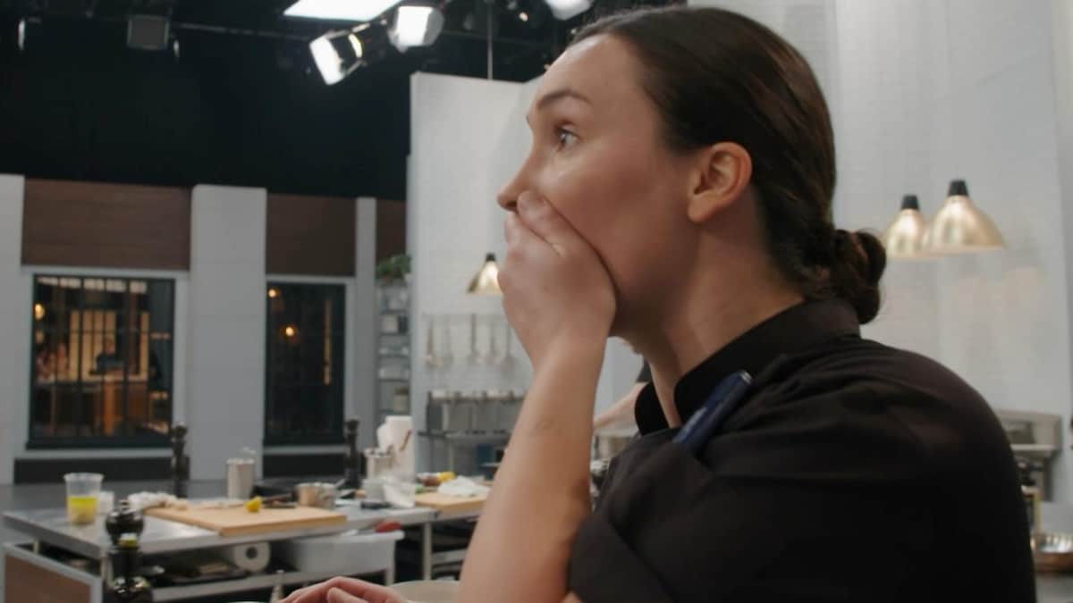 Malheur en cuisine pour Sébastien | Les chefs!