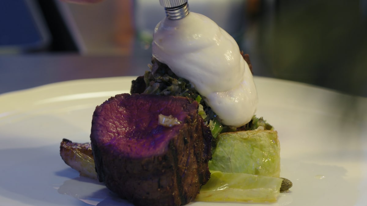 Comment faire fumer une viande en surface? | Les chefs!