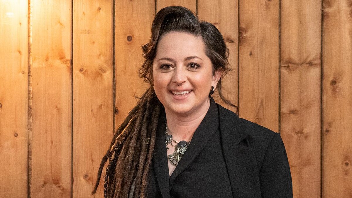 Joanie Lamoureux | Les poilus