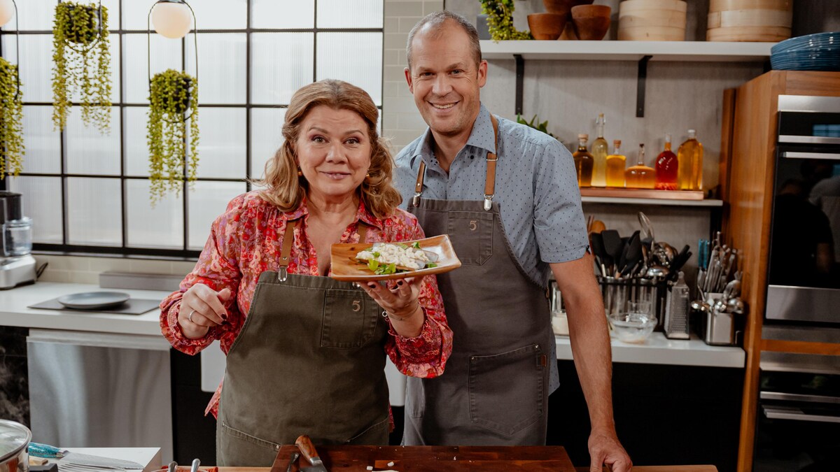 Épisode du mercredi 18 octobre 2023 | 5 chefs dans ma cuisine