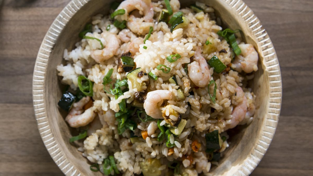 Riz frit aux crevettes | Mordu