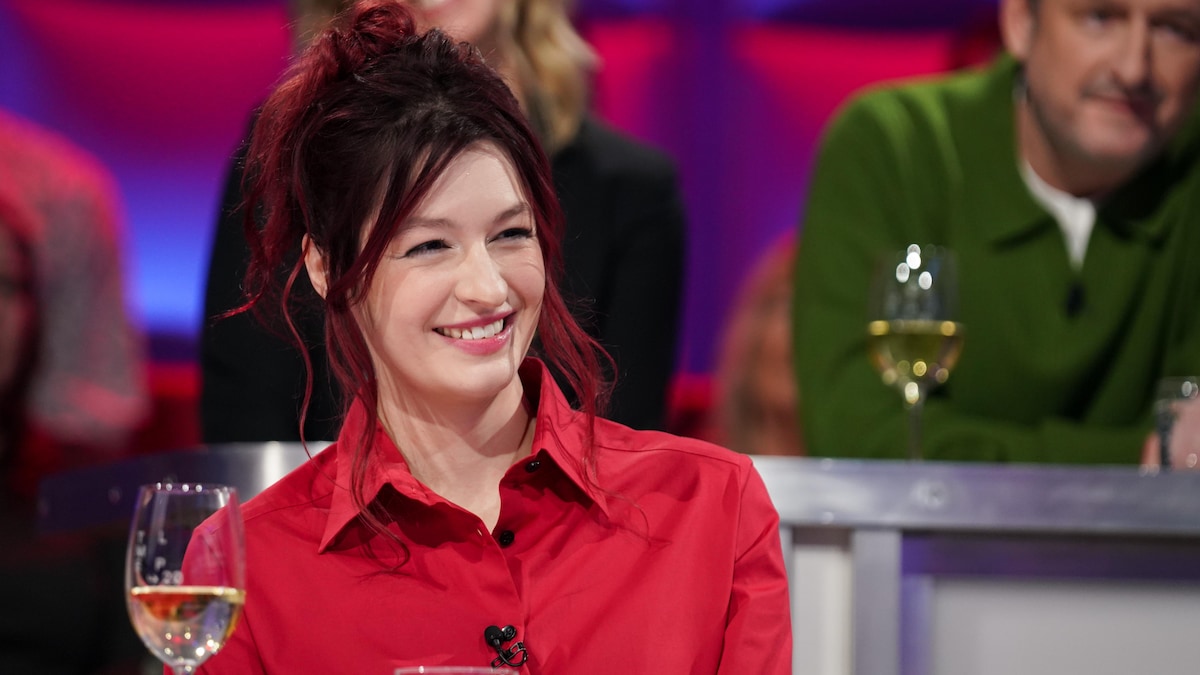 Lou-Adriane Cassidy : dans son journal intime | Tout le monde en parle