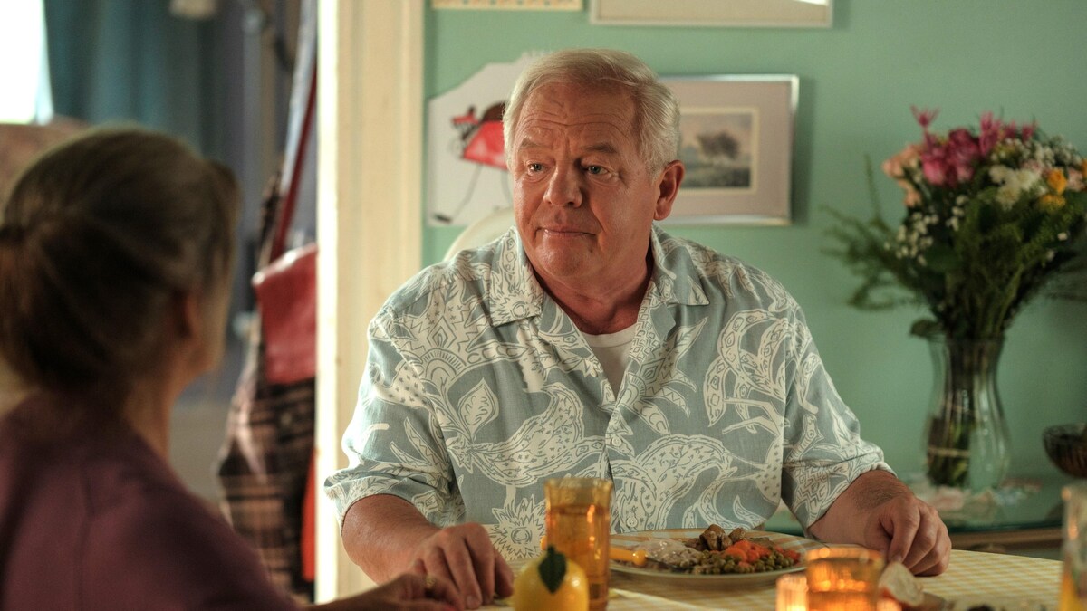 Mario - Luc Senay | Veille sur moi