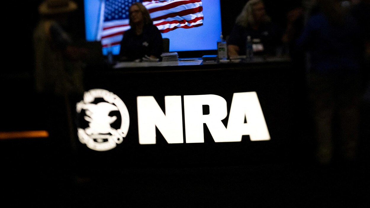 Minnesota : Trump se met-il le lobby des armes à dos? | En bref | Radio ...