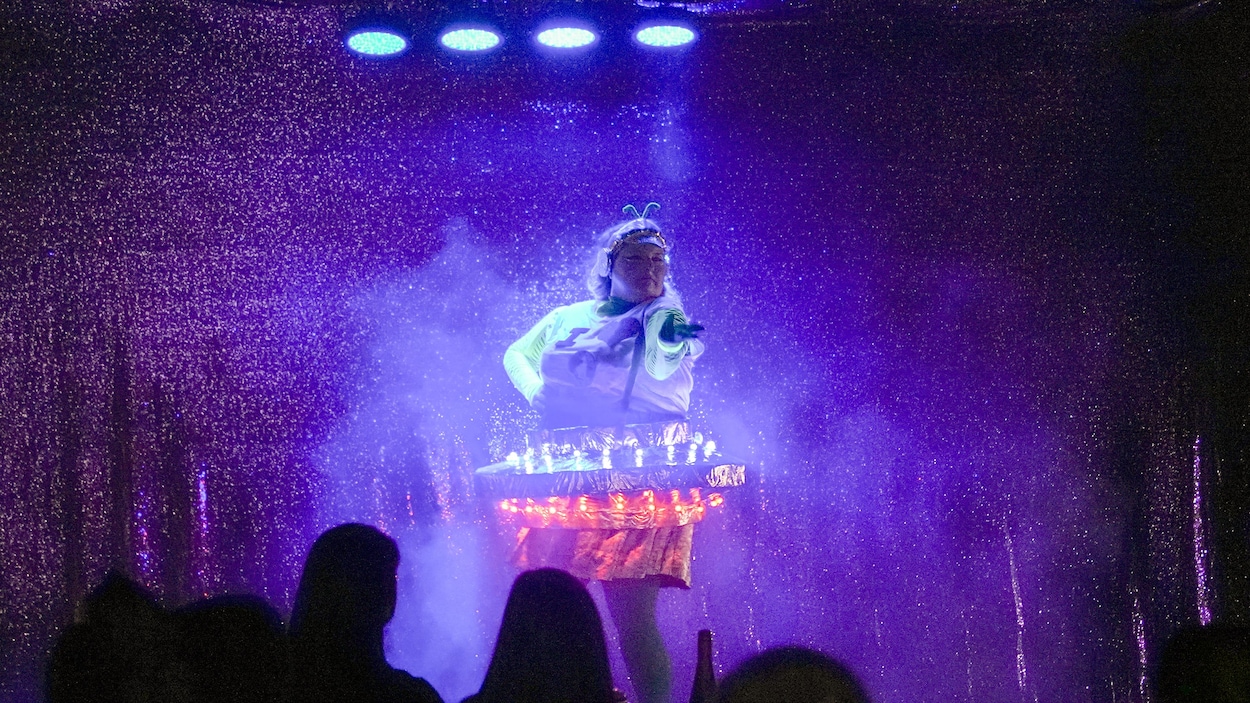 La scène burlesque des T.N.-O. en plein essor | Radio-Canada