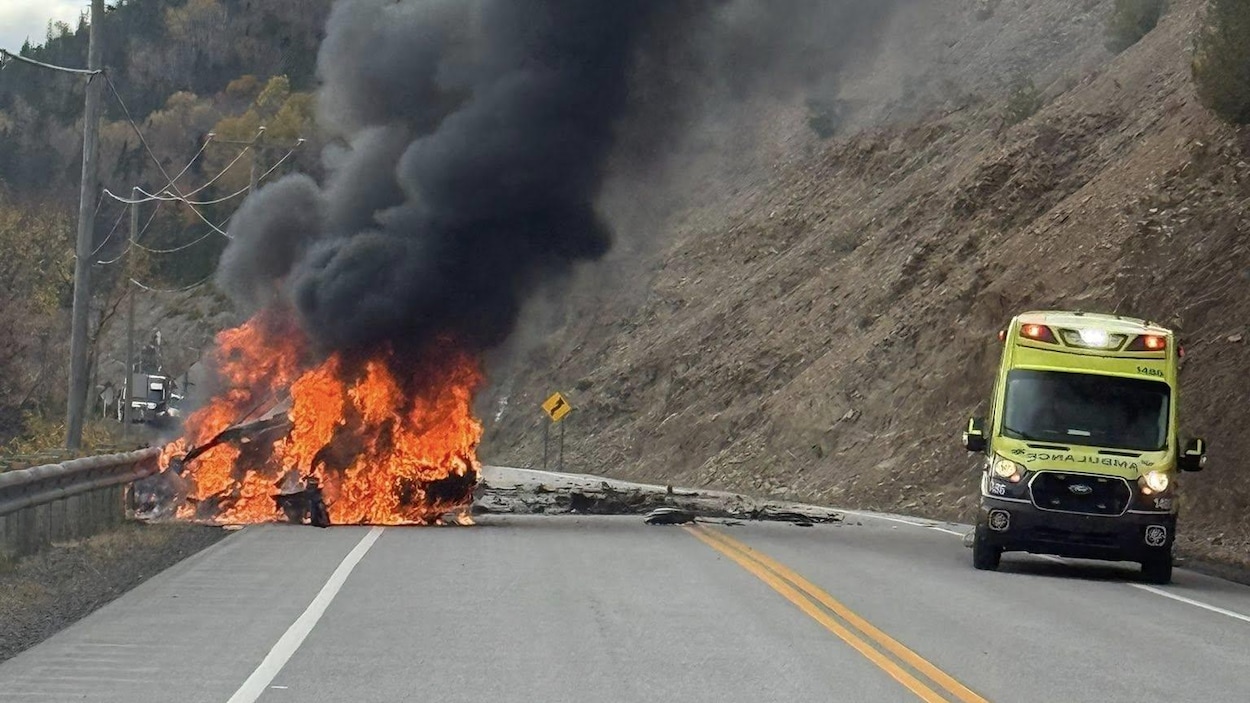 Un homme de Rimouski meurt dans une collision à Matapédia | Radio-Canada