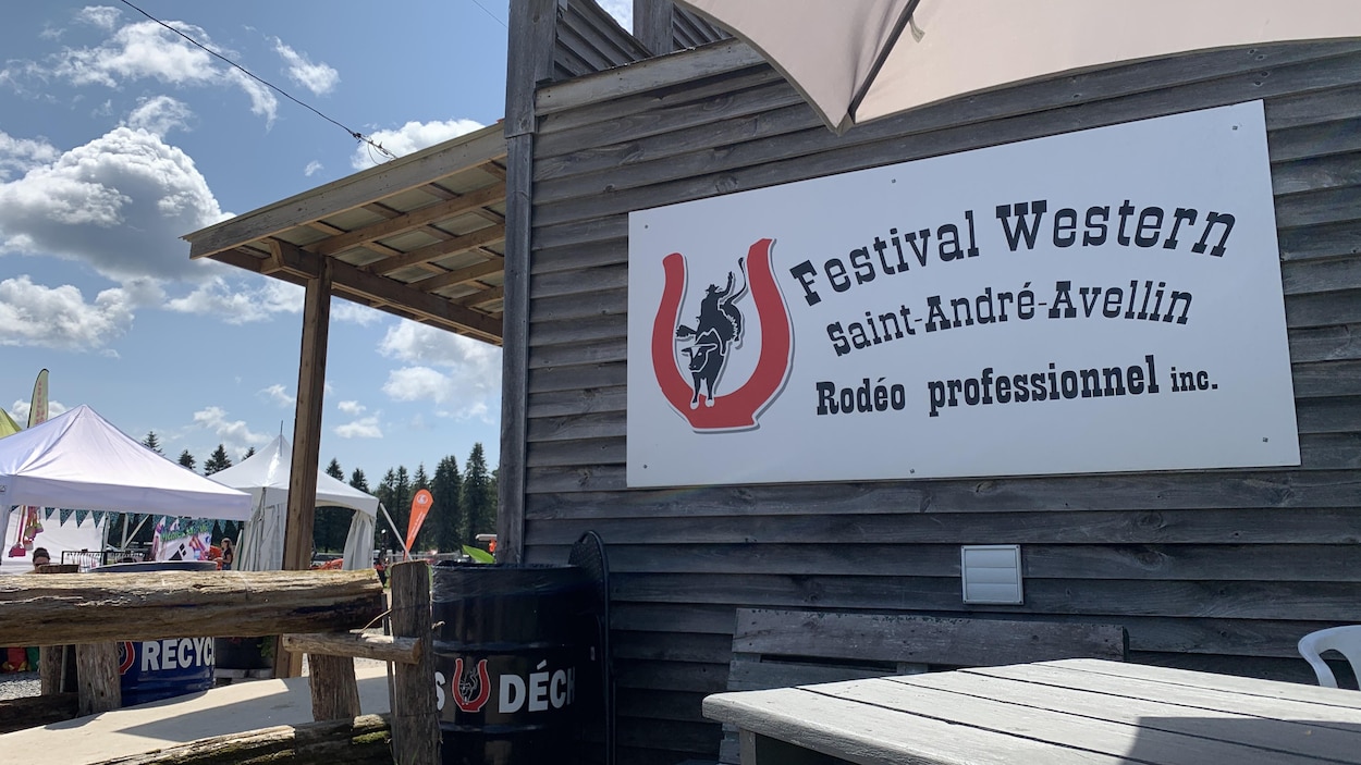 De faux billets vendus pour le Festival western Saint-André-Avellin ...