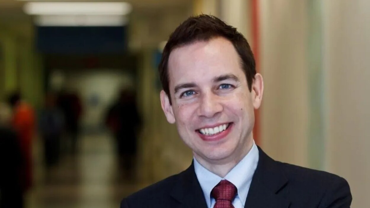 Alex Munter quitte la présidence du CHEO pour l’Association médicale ...