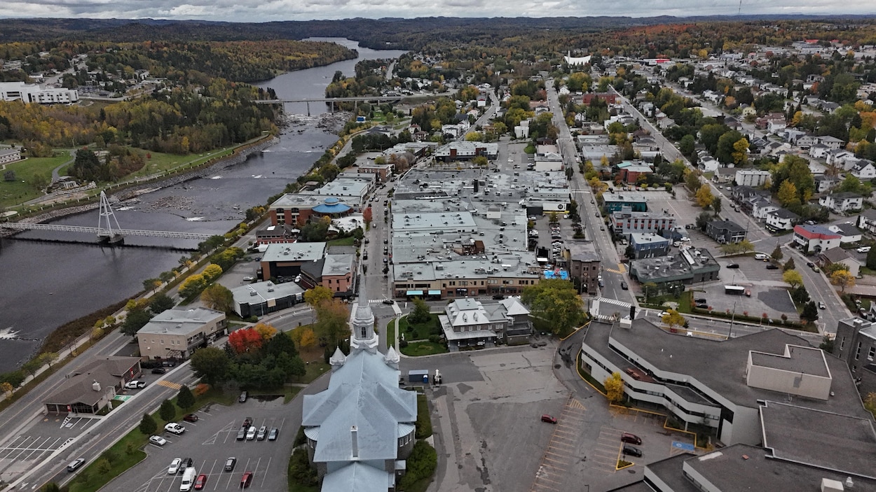 Des incitatifs pour aider à remodeler le centre-ville d’Alma | Radio-Canada
