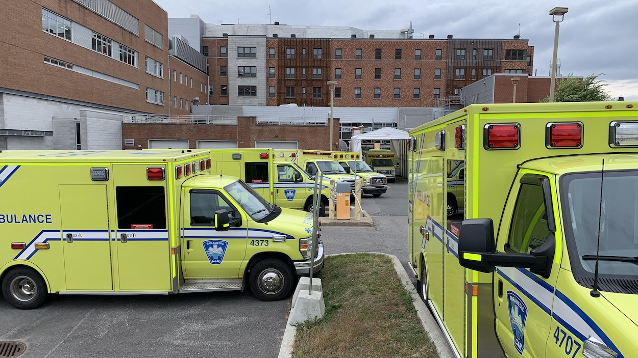 La FTPQ dénonce l’achat d’ambulances trop petites pour accueillir tout ...