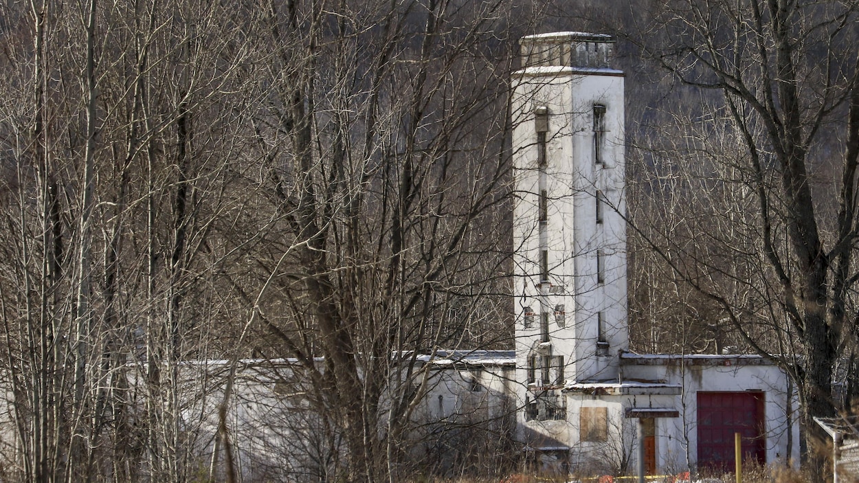 2000 victimes de l’eau contaminée à Shannon tardent à se manifester ...