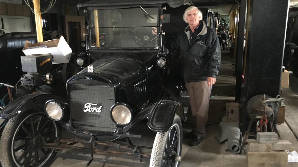 André Doré, fou de voitures depuis des décennies | Radio-Canada.ca