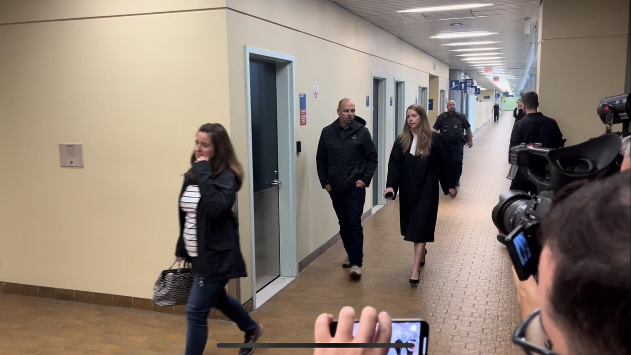 Le propriétaire et un employé d’Expédition Mi-Loup coupables de cruauté animale | Radio-Canada