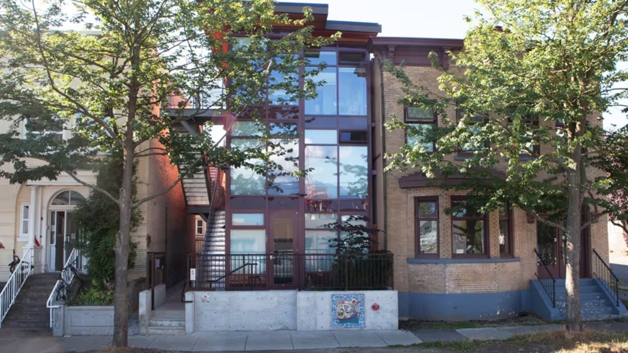 Logements supervisés : plus de 500 travailleurs d’Atira parviennent à ...