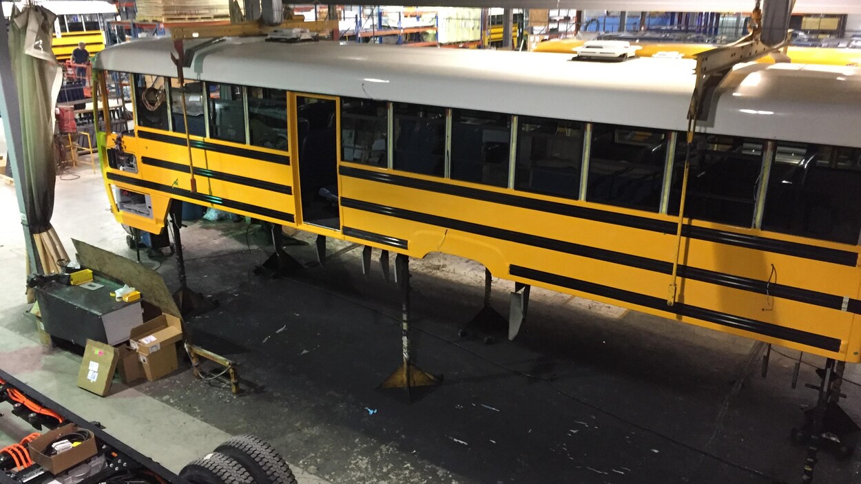 Autobus scolaires électriques : de Saint-Jérôme à la Californie | Radio ...