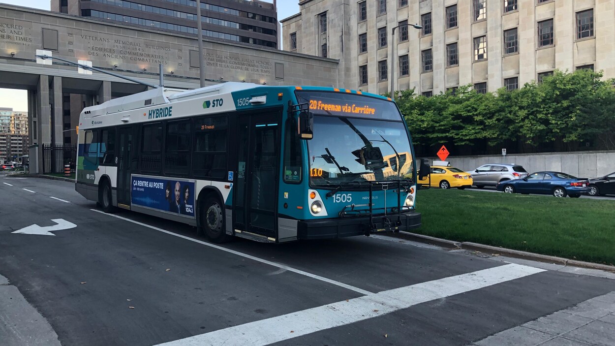 L’abonnement mensuel de la STO passe à 99 $, une augmentation de 1 % ...