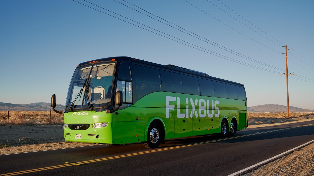 Flixbus et ses autocars arrivent en Saskatchewan | Radio-Canada