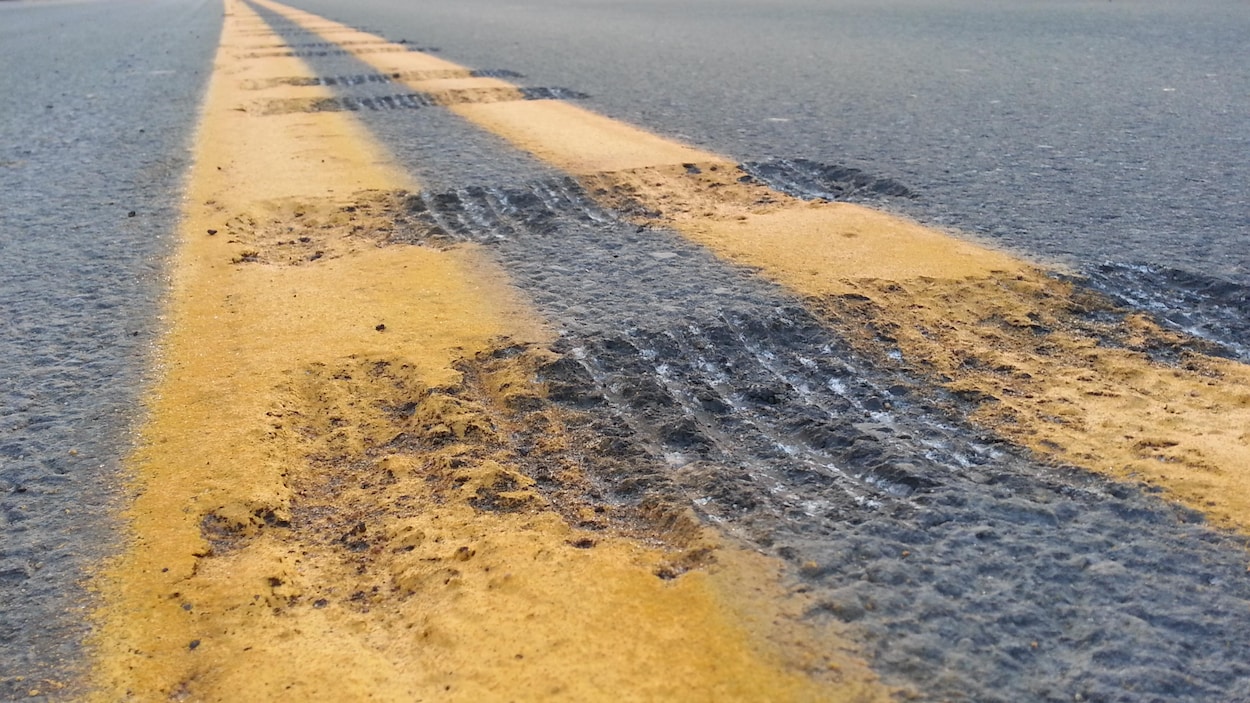 Des bandes rugueuses sur la 138 | Radio-Canada.ca