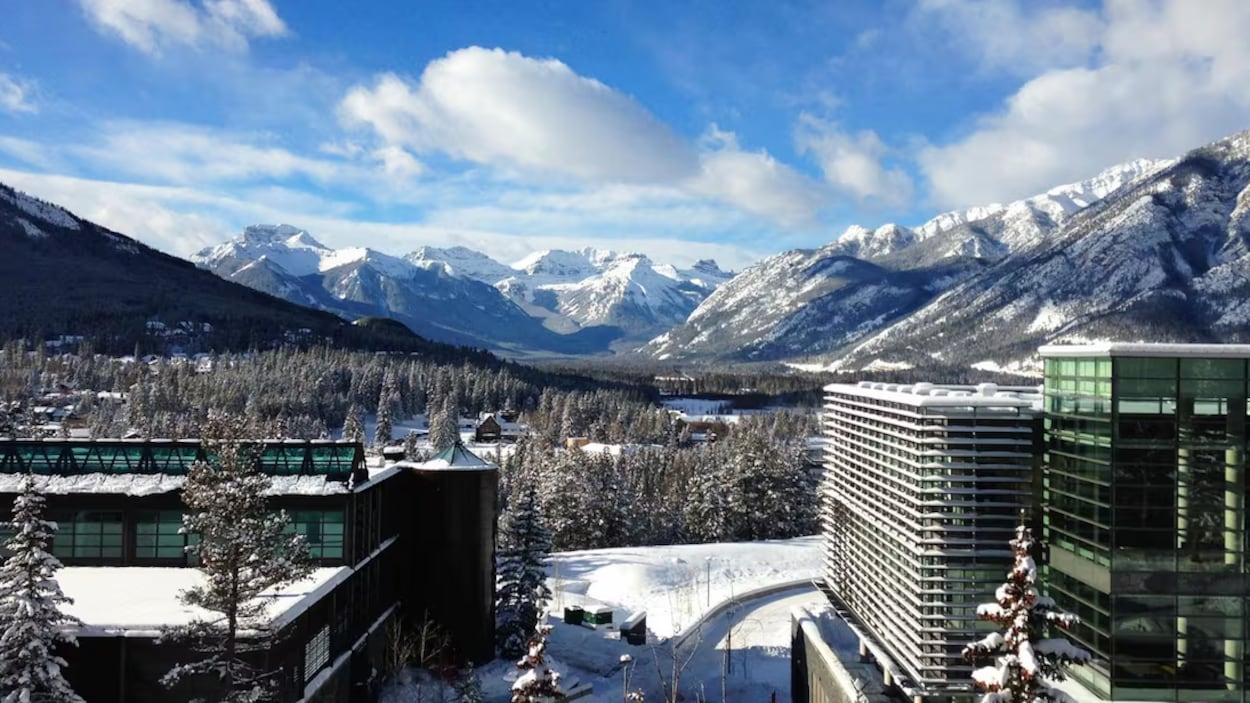 L’Alberta licencie le conseil d’administration du centre des arts de ...